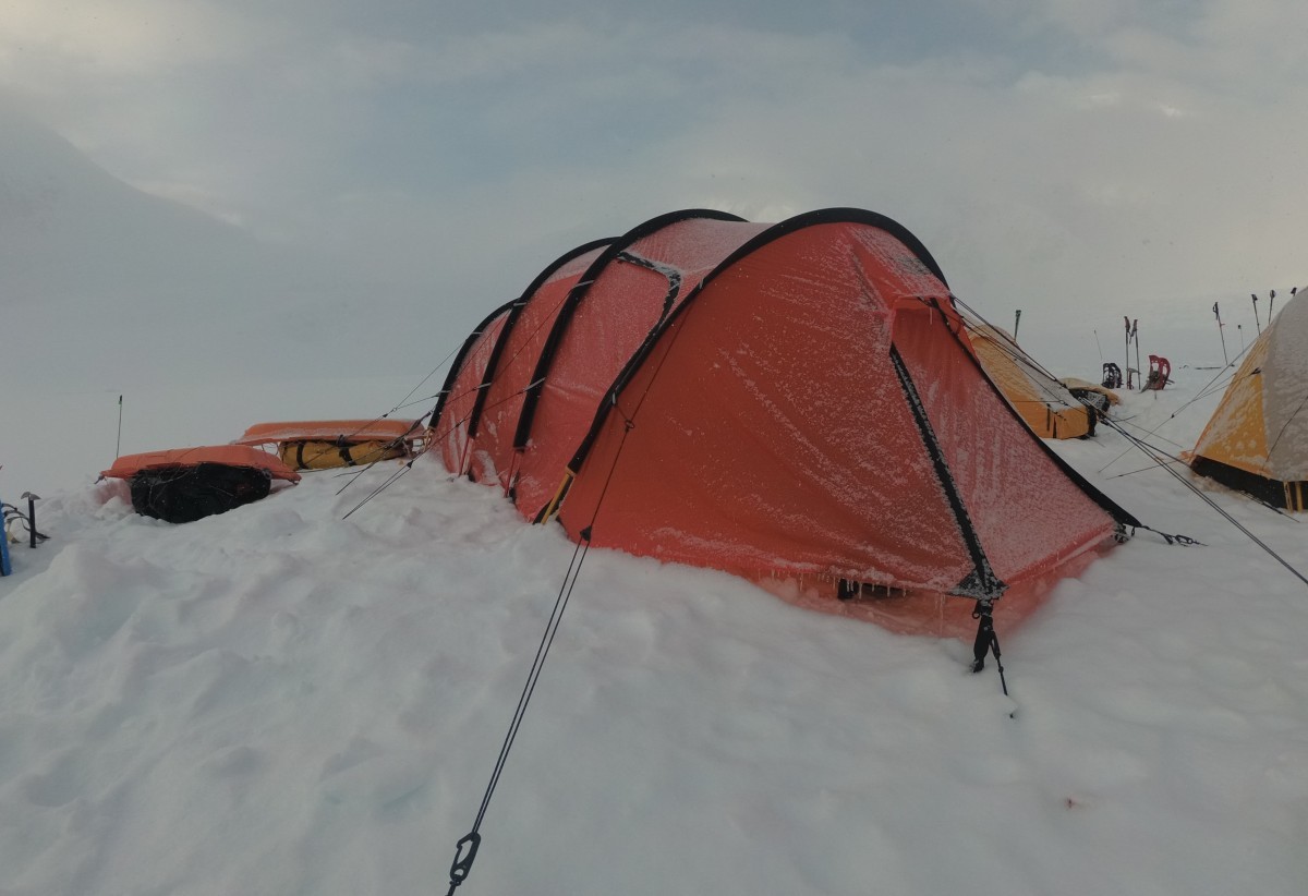 Tent review: De NIGOR SPIX ofwel The Mansion - Mountainreporters