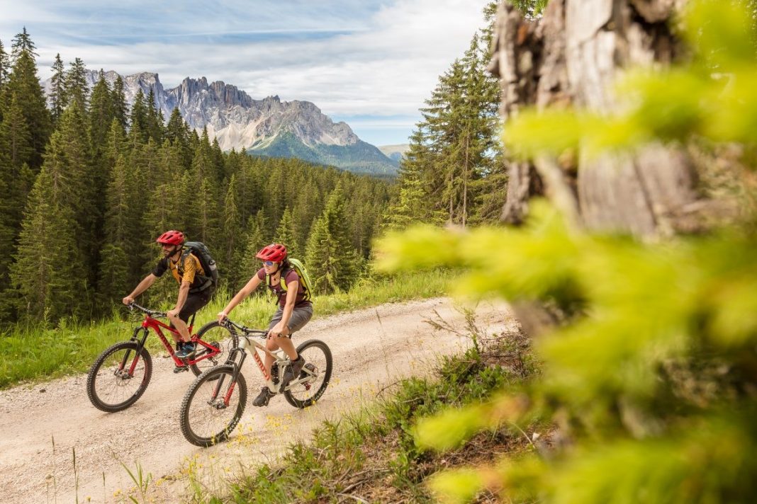 In het Eggental in Zuid-Tirol liggen de Dolomieten altijd in de zon ...